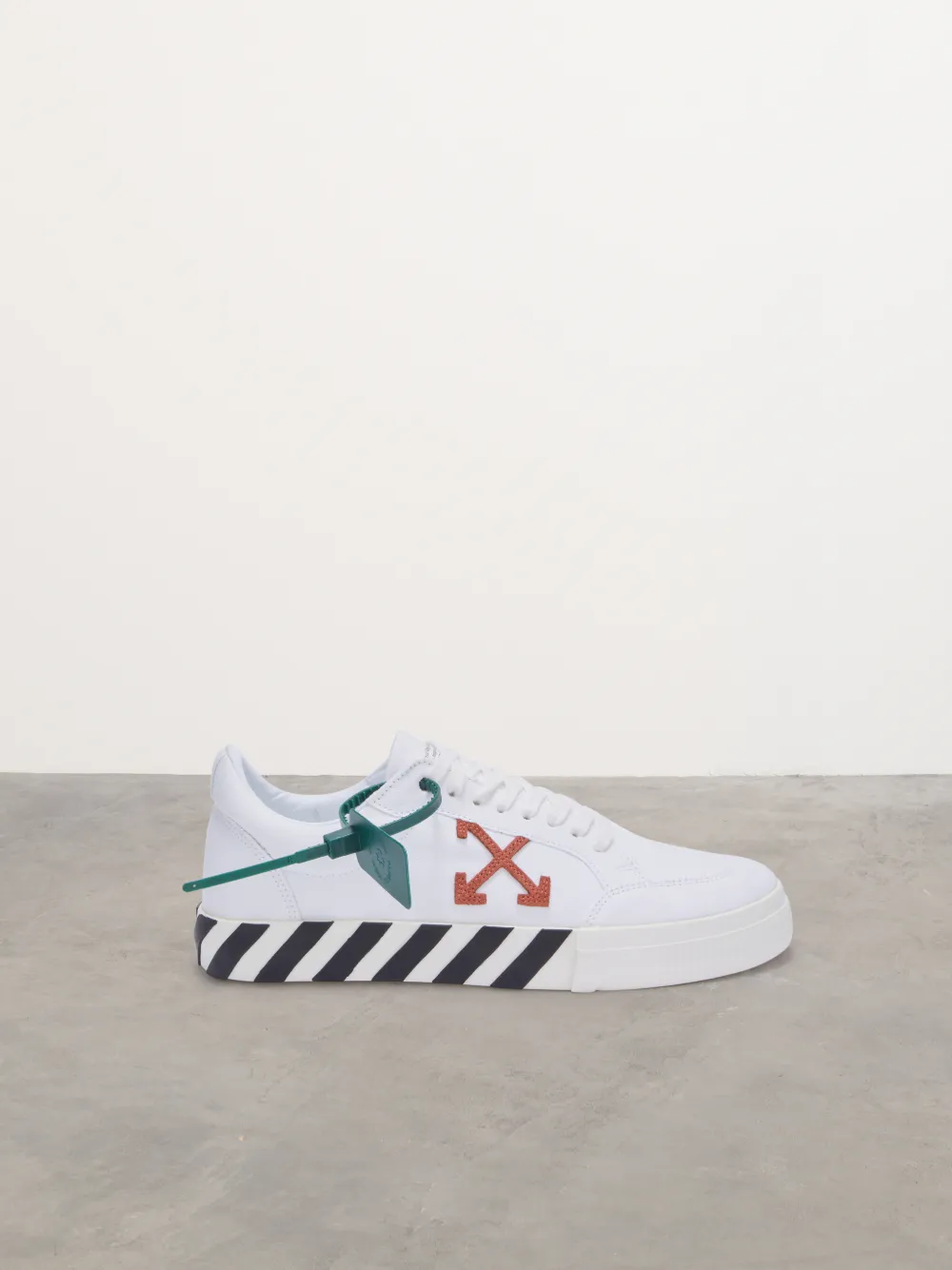 LOW VULCANIZED CANVAS - Off-White™ Official Site