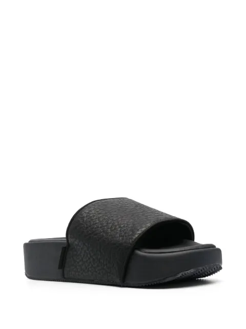 Y-3 Pebbled open-toe Slides - Farfetch
