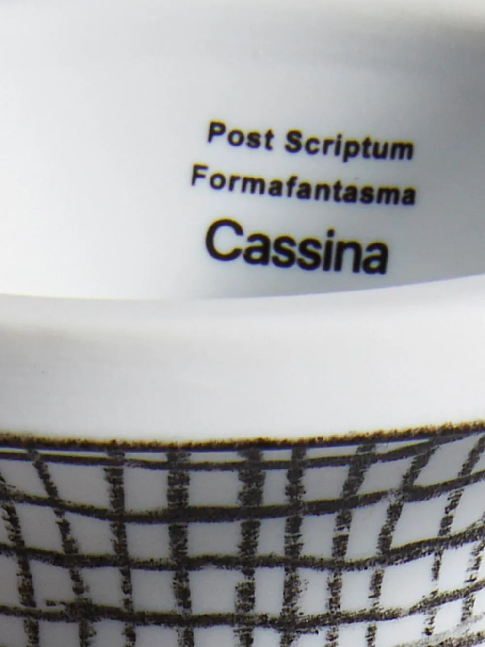 Cassina Post Scriptum Porcelain Vase | Black | FARFETCH