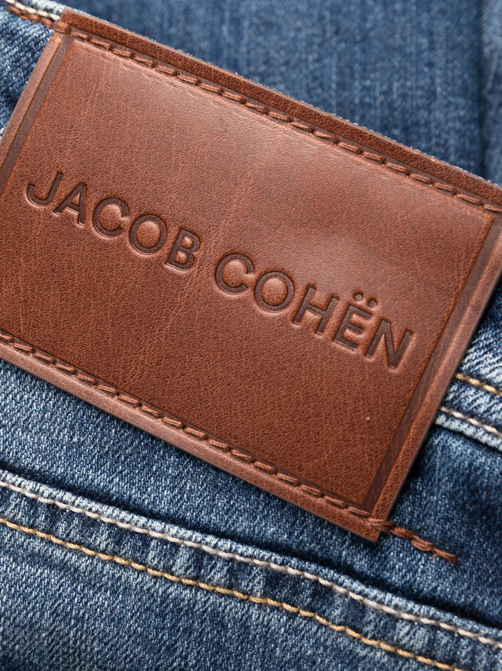Jacob Cohën logo-patch straight-leg Jeans | Blue | FARFETCH