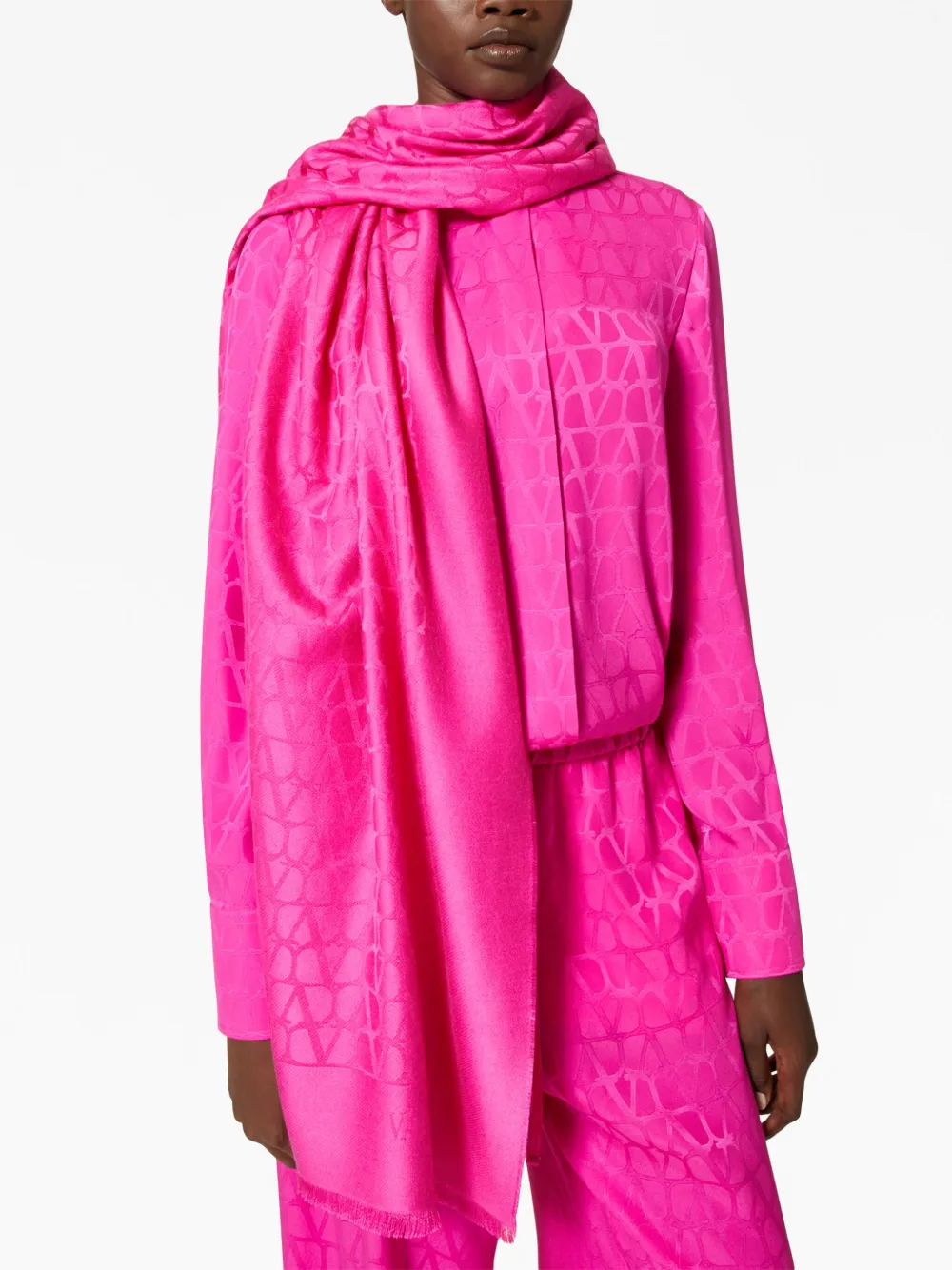 Valentino Garavani Toile Iconographe silk-wool Stole | Pink | FARFETCH UK