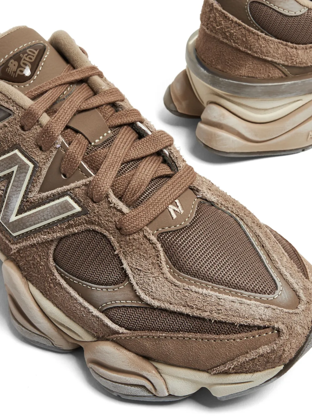 New Balance Baskets 9060 En Daim | Marron | FARFETCH FR