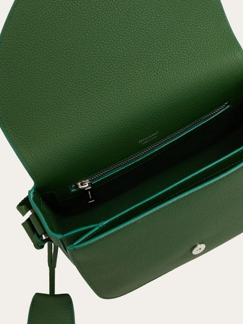 Ferragamo ショルダーバッグ | グリーン | FARFETCH JP Ferragamo ショルダーバッグ | グリーン | FARFETCH JP