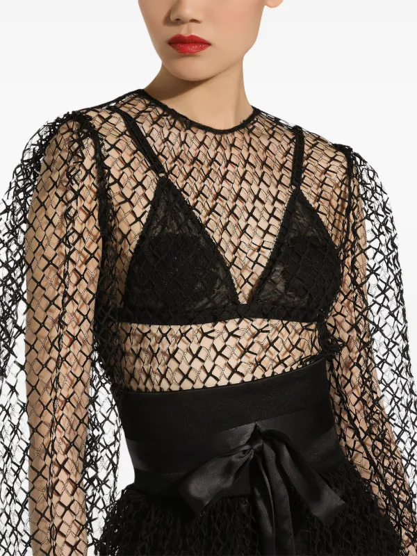 Mesh clothing store