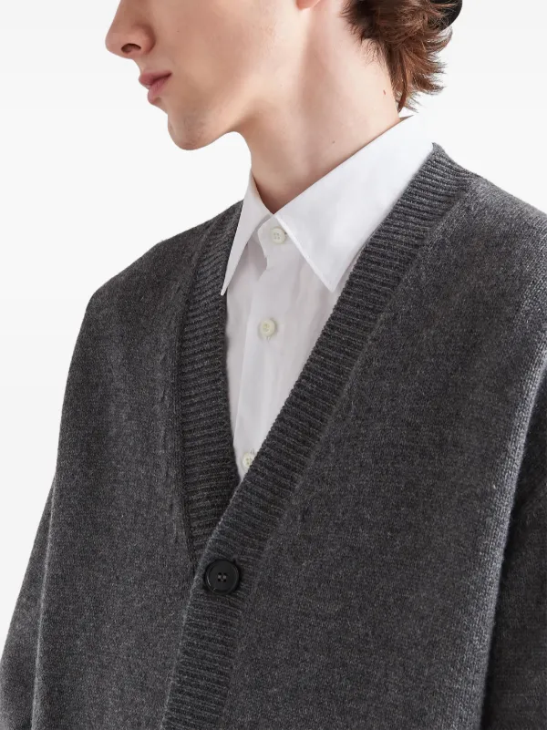 Prada ロゴ カシミアカーディガン | グレー | FARFETCH JP Prada ロゴ カシミアカーディガン | グレー | FARFETCH JP
