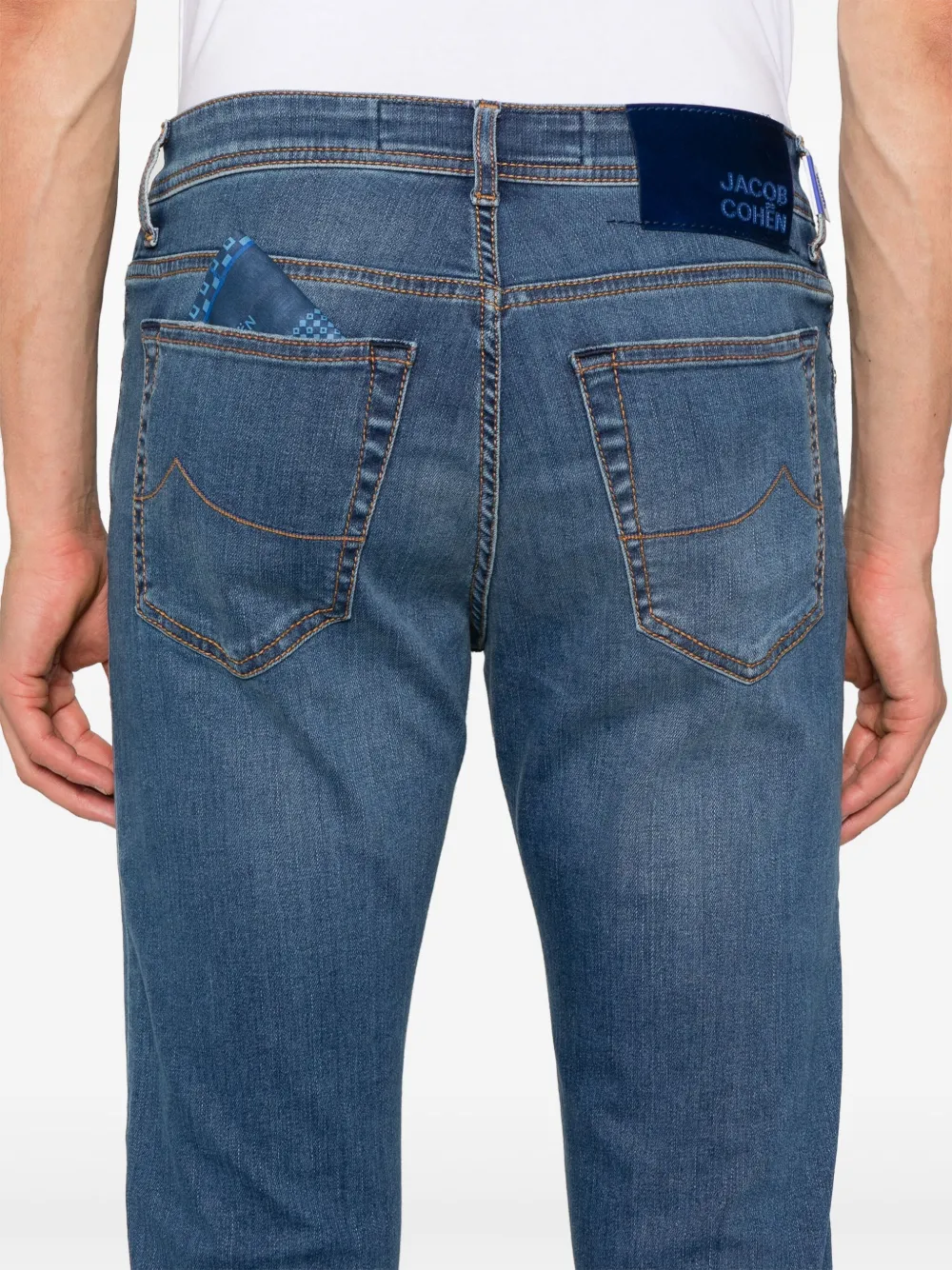 Jacob Cohën logo-patch Jeans | Blue | FARFETCH