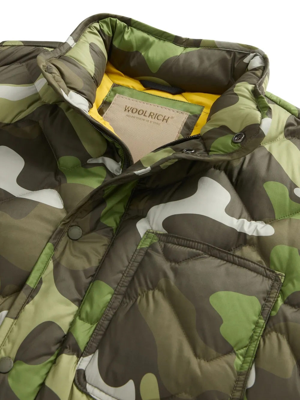 Woolrich Heritage Camo Jacket | Green | FARFETCH UK