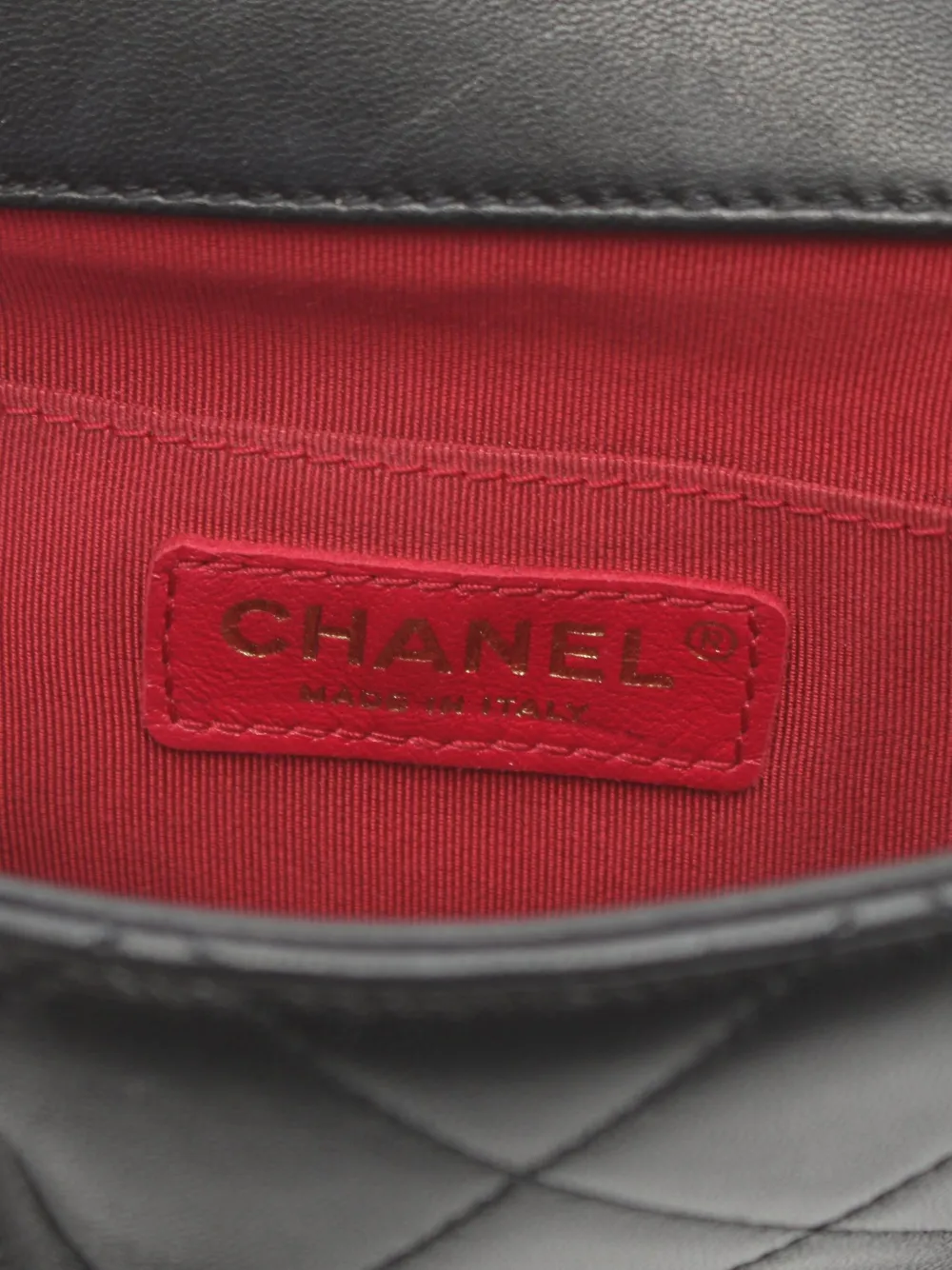 CHANEL Pre-Owned 2019 diamond-quilted two-way Bag | Black | FARFETCH UK