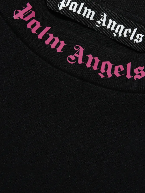Palm Angels Camiseta Com Estampa De Logo | Preto | FARFETCH BR Palm Angels Camiseta Com Estampa De Logo | Preto | FARFETCH BR