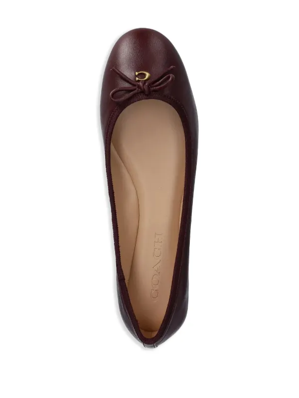 Flats coach store
