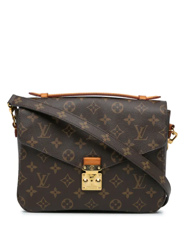 Louis vuitton pochette price store