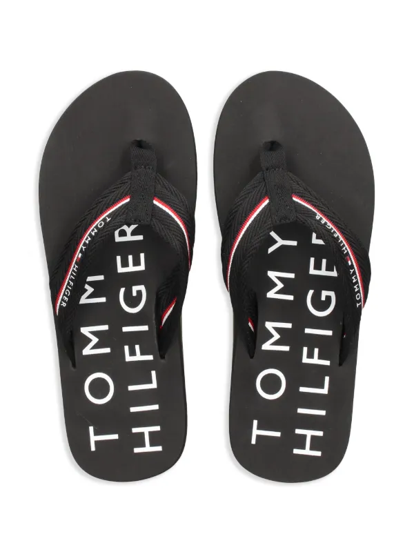 Tommy flip flops store