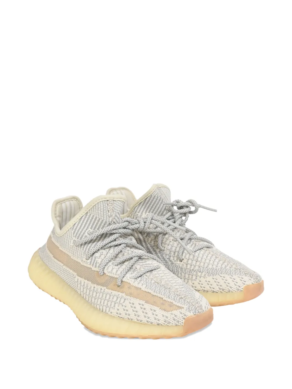 Adidas Yeezy x Yeezy Boost 350 V2 ˶ Ь | 白色 | FARFETCH CN