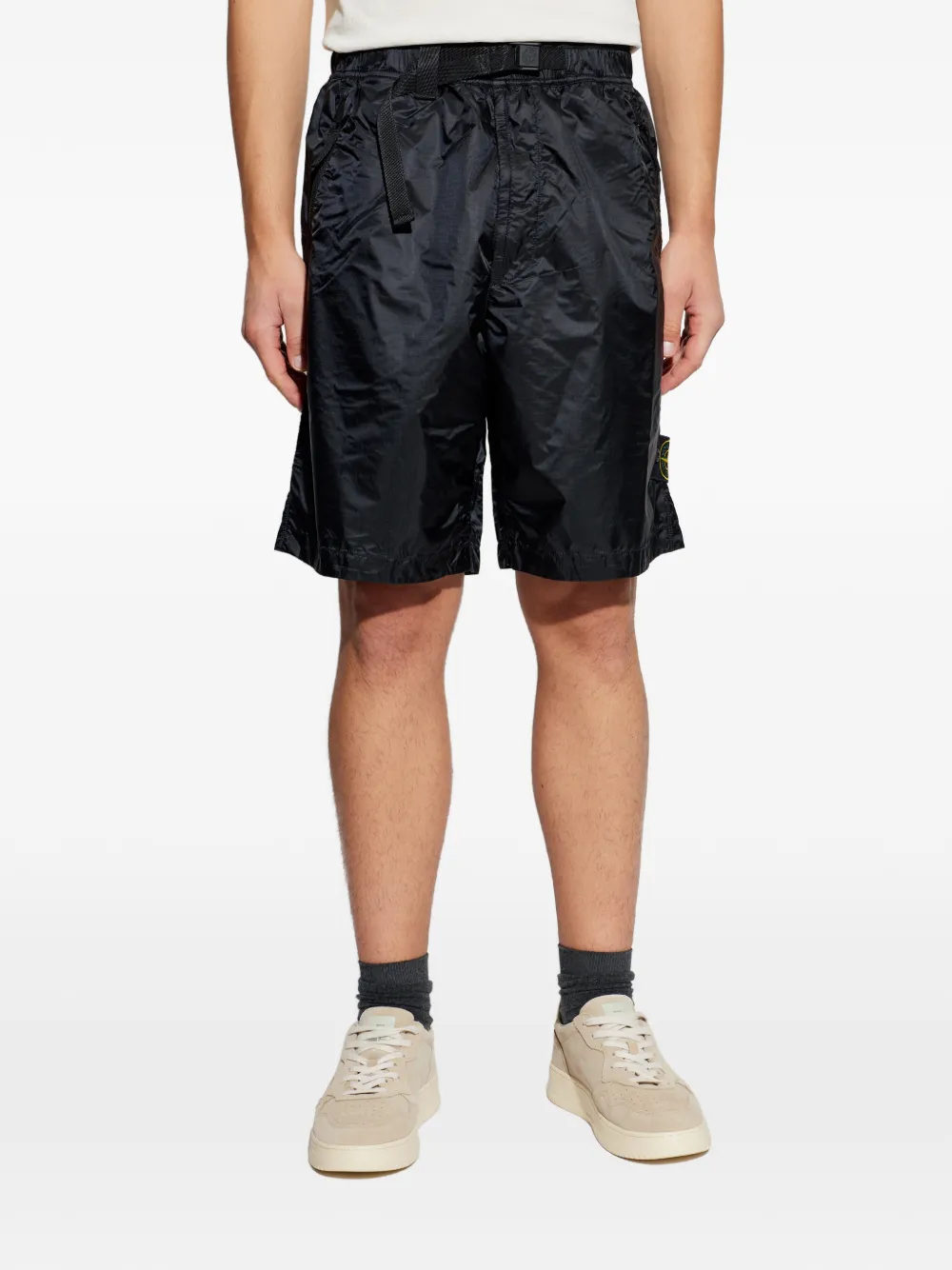 Stone Island Belt logo-detail Shorts | 黑色 | FARFETCH CN