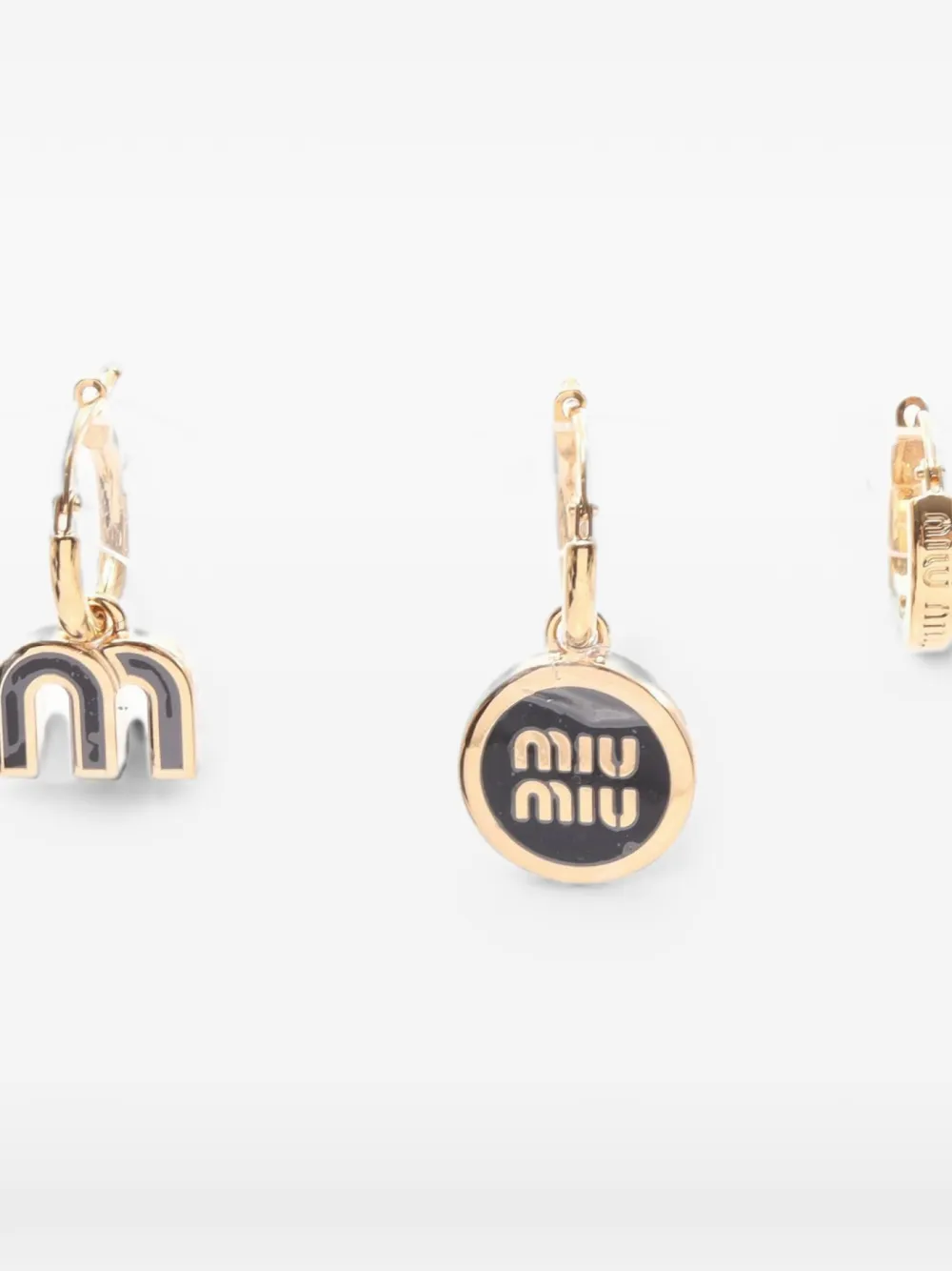 Miu Miu Pre-Owned logo-plaque Hoop Earrings | ゴールドトーン | FARFETCH JP